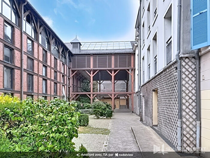 Quartiers Centre, Saint-Anne : Appartement 4 pièces à vendre