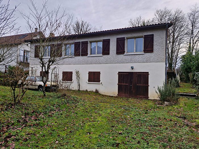 Maison à vendre - Saint-Benoît - 5 pièces - 4 chambres