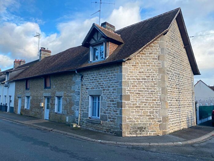 Maison à vendre - Saint-Paterne - 5 pièces - 3 chambres