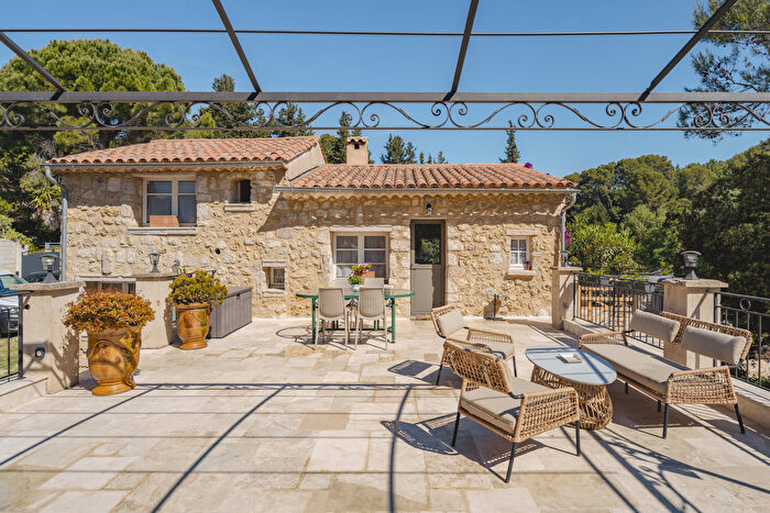 Maison 5 pièces à vendre à Mougins