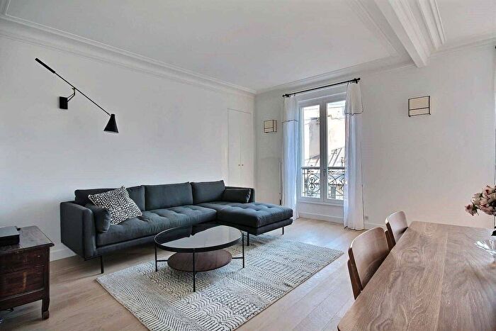 Appartement à louer - Batignolles-Cardinet, Paris ème arrondissement - 1 pièce