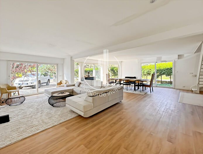 Maison à vendre - Le Touquet-Paris-Plage, La Dune au Loup, Espace Nouveau Siècle, Aéroport - 8 pièces - 5 chambres