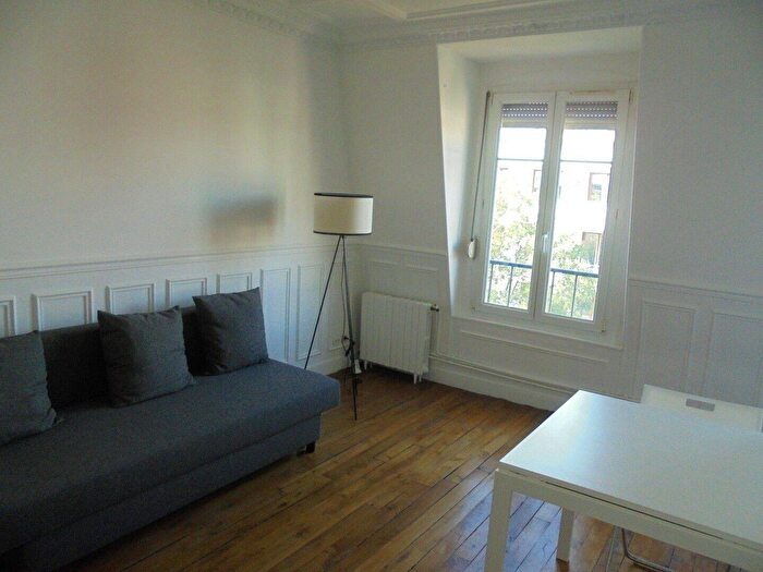 Appartement à louer - Front de Seine, Levallois-Perret - 2 pièces - 1 chambre