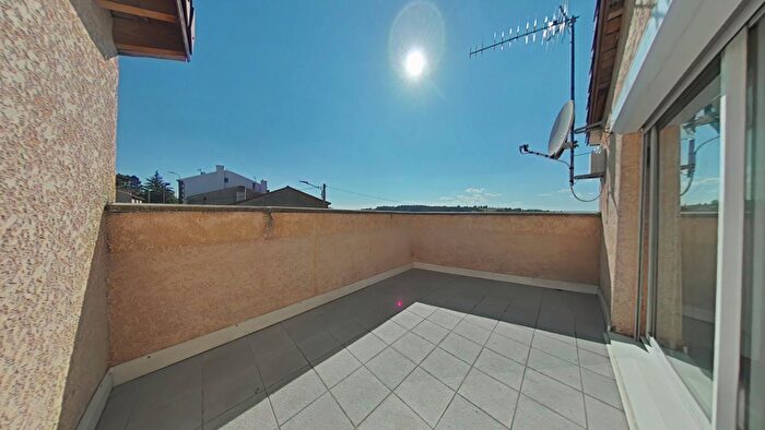 Roche-la-Molière - Appartement 4 pièces à louer