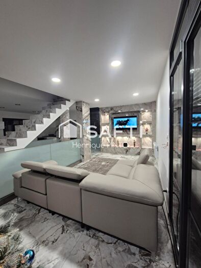 Maison 4 pièces à vendre à Douvaine