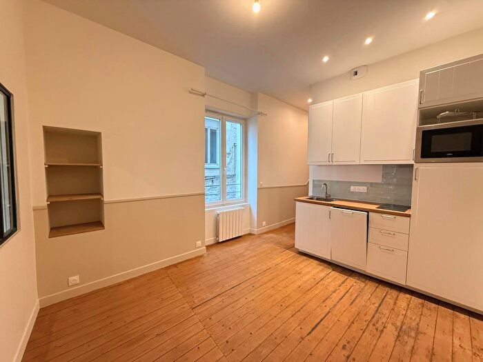 Appartement à louer - Angers, Centre-ville, La Fayette - 2 pièces - 1 chambre