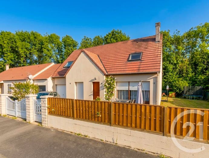 Maison 5 pièces à Vaux-le-Pénil, à vendre