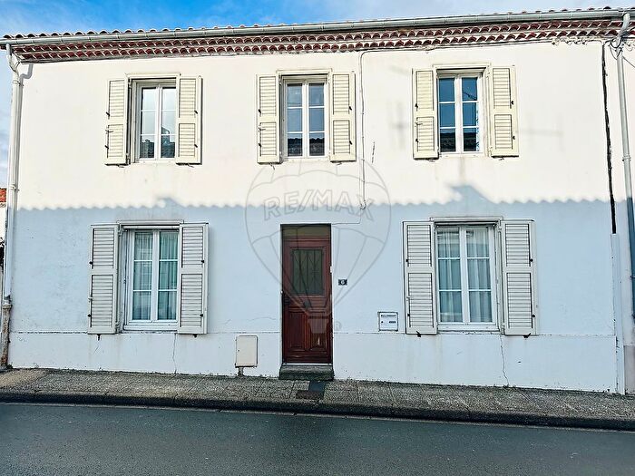 Maison 5 pièces à vendre à Royan, Marne-Yeuse, Royan