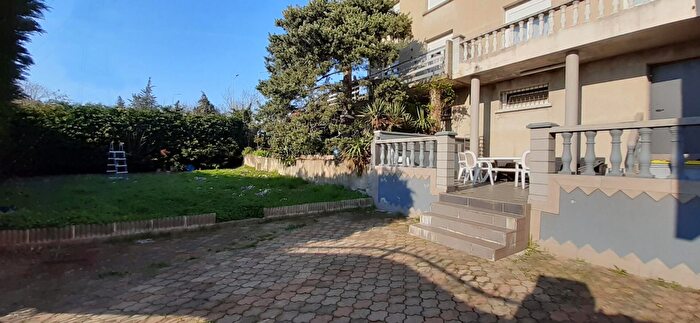 Maison à vendre - La Ricamarie - 6 pièces - 5 chambres