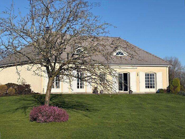 Maison 7 pièces à vendre à Manéglise