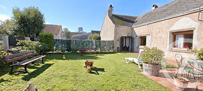 Maison à vendre - Montigny-le-Gannelon - 4 pièces - 2 chambres