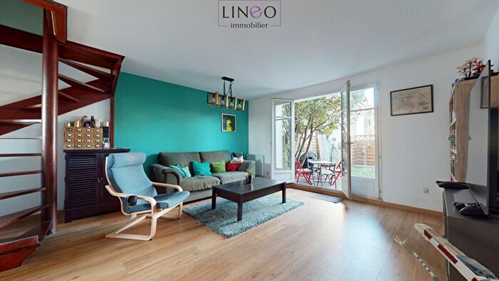 Maison à vendre - Thiais, Proche Choisy - 4 pièces - 3 chambres