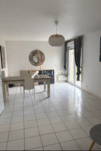 Maison à vendre - La Roche-sur-Yon, Le Bourg sous la Roche - 5 pièces - 3 chambres