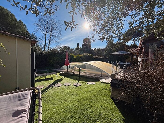 Maison à vendre - Gigean - 5 pièces - 3 chambres