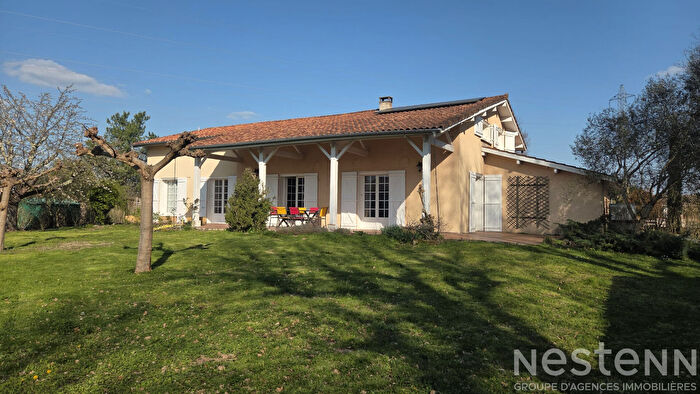 Maison à vendre - Montauban, Pays-Bas - 6 pièces - 5 chambres