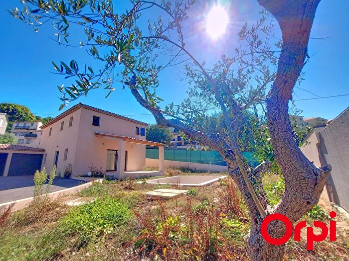 Maison à vendre - Tourrette-Levens - 5 pièces - 4 chambres