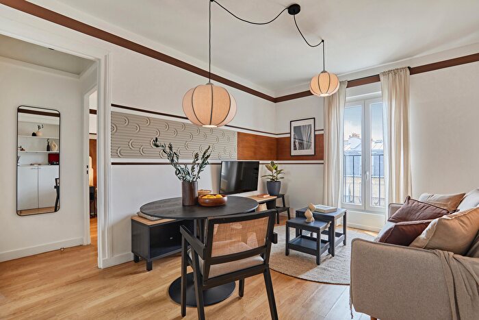 Appartement à louer - Paris e , Jardin des Plantes - 2 pièces - 1 chambre