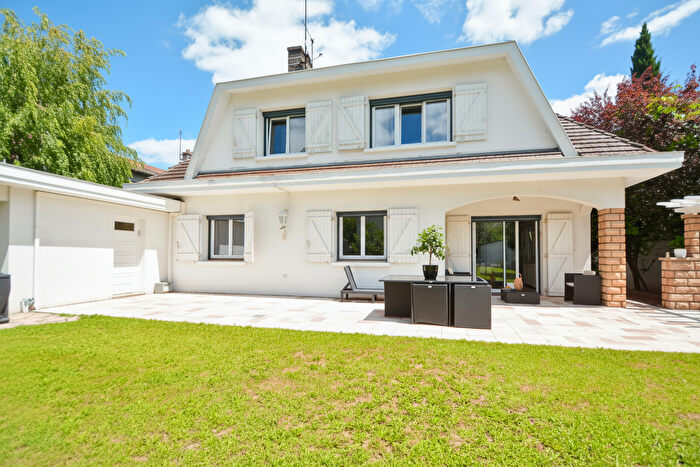 Maison 6 pièces à vendre à Villeurbanne, Buers