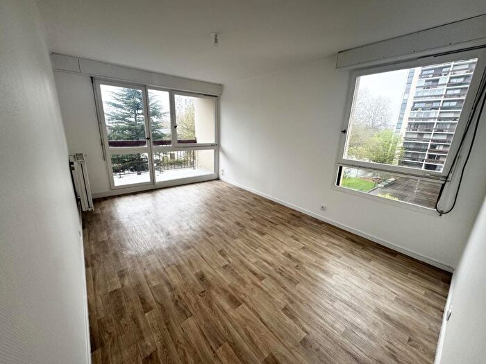 Appartement à louer - Quartiers Sud-Ouest, Bréquigny - 2 pièces - 1 chambre