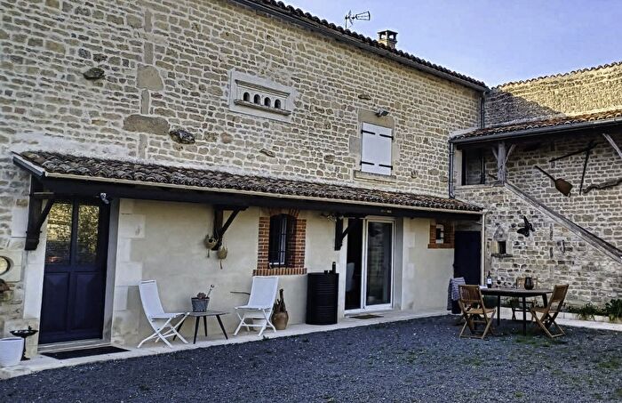 Maison à vendre - Aulnay - 3 pièces - 2 chambres