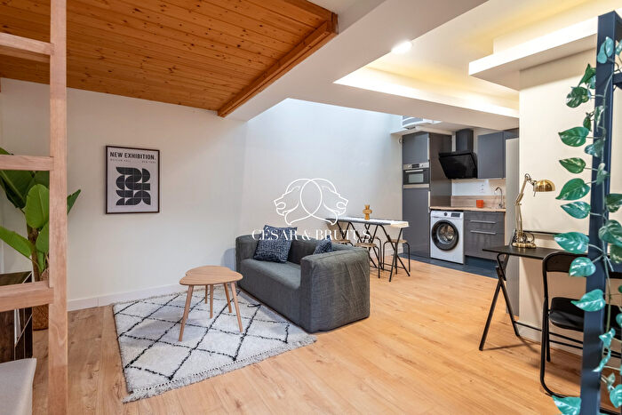 Appartement à vendre - Lyon er , Haut, Coeur des Pentes - 1 pièce - 1 chambre