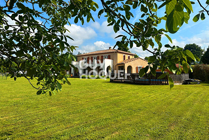 Maison à vendre - Carcassonne - 7 pièces - 5 chambres