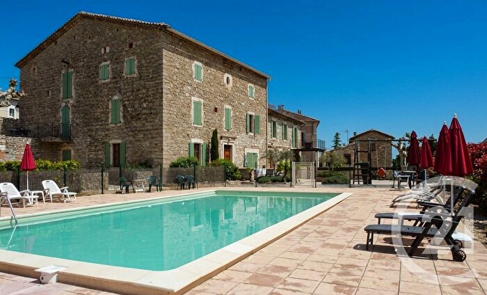 Appartement à vendre - Canaules-et-Argentières - 4 pièces - 2 chambres