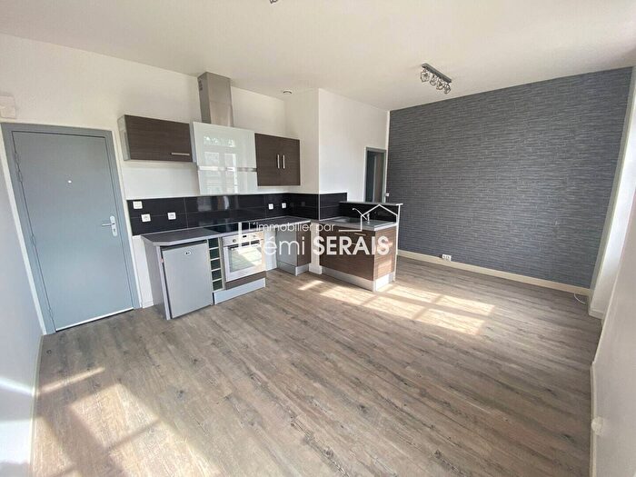Appartement à louer - Benardiere-Saint Michel, Flers - 3 pièces - 2 chambres
