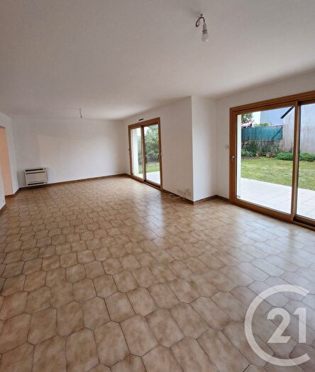 Maison à louer - Lanester, Le Bourg - 5 pièces - 3 chambres