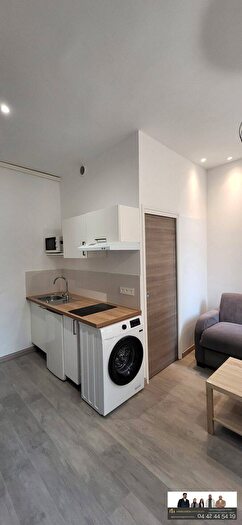 Appartement 1 pièce à Martigues, à louer