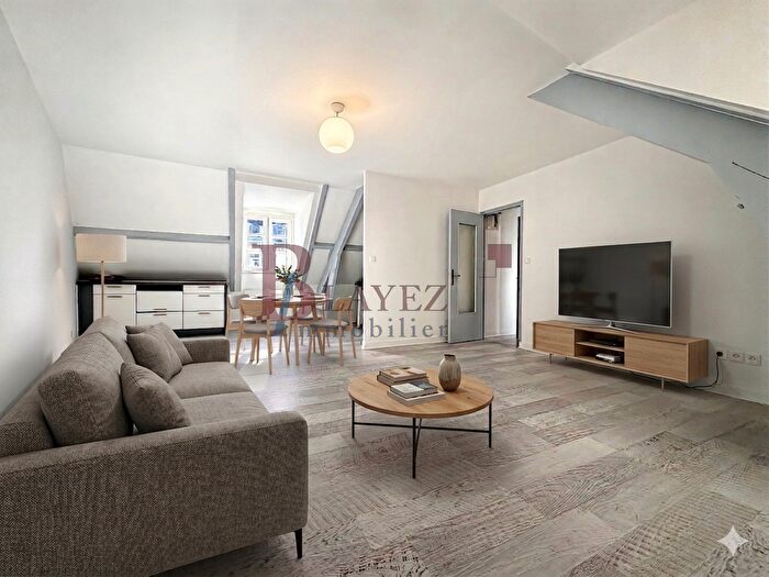 Brive-la-Gaillarde, Centre-ville, Pont Cardinal, Champanatier : Appartement 2 pièces à louer