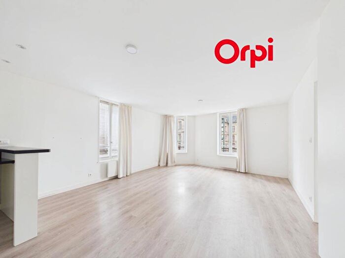 Appartement à louer - Centre Ville, Bernay - 3 pièces - 2 chambres