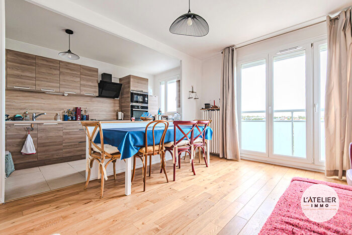 Appartement 3 pièces à vendre - Reims, Chatillons