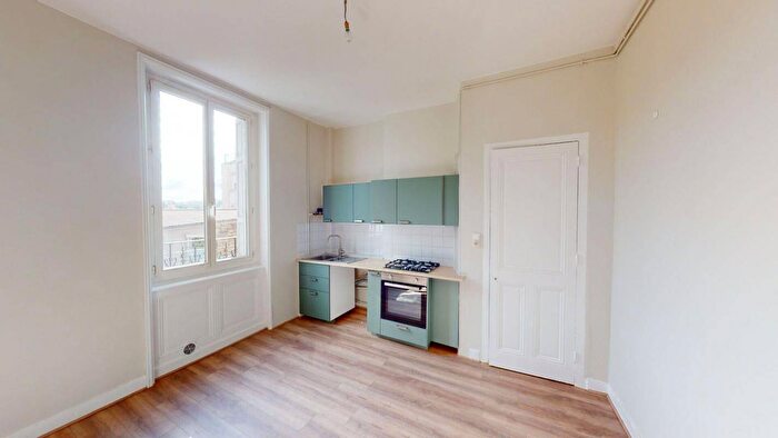 Fauriel, Saint-Étienne : Appartement 1 pièce à louer