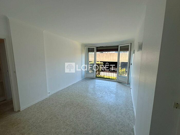 Barmonts, Villejuif : Appartement 3 pièces à louer