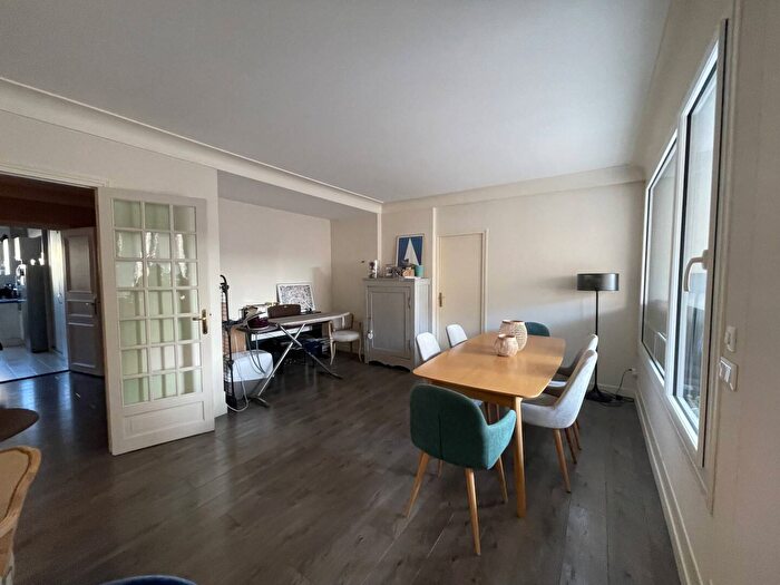 Appartement à louer - Tours - 4 pièces - 3 chambres