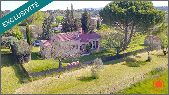 Maison à vendre - Régusse - 4 pièces - 2 chambres