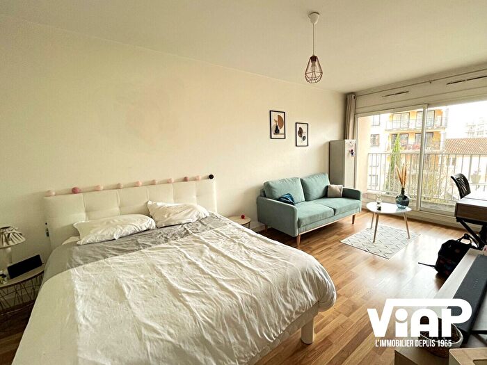 Limoges, Centre-ville, Hôtel de Ville, Emailleurs - Appartement 1 pièce à louer