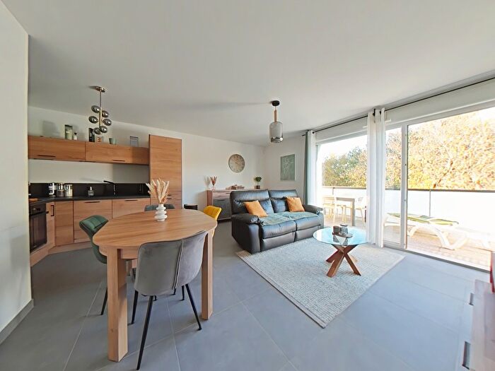 Appartement à vendre - Florange - 3 pièces - 2 chambres