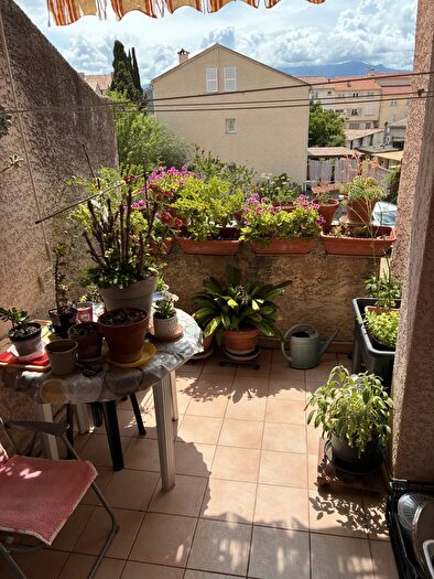 Appartement 2 pièces à louer à Saint-Florent