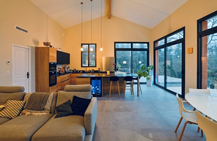 Maison à vendre - Gargas - 5 pièces - 4 chambres