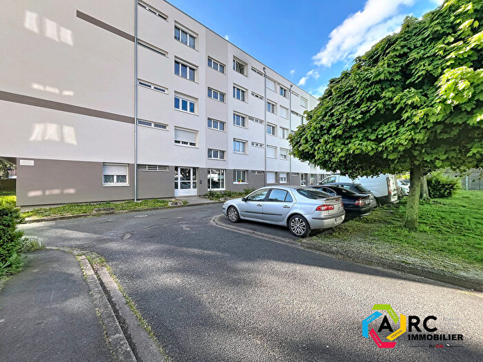Appartement à louer - Orléans, La Croix Saint-Marceau, La Mouillère, Pré Pinson - 4 pièces - 3 chambres