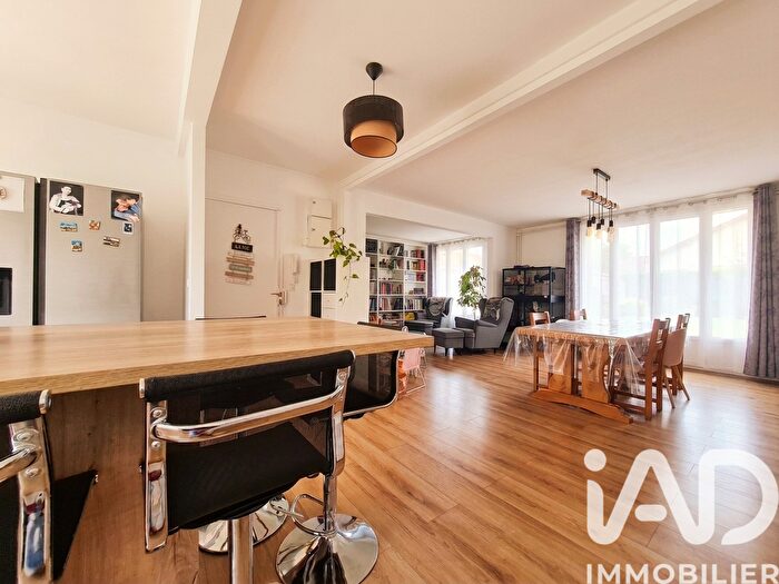 Appartement 5 pièces à Saint-Ouen-lAumône, Centre-ville, Prairie, à vendre