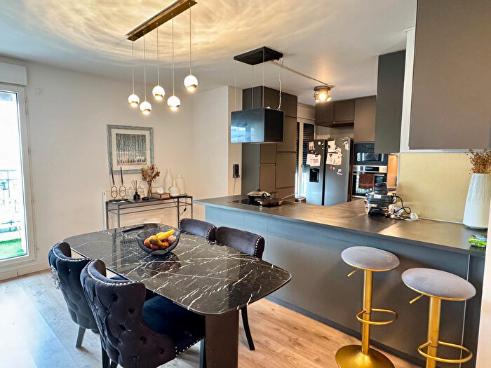 Appartement à vendre - Clamart, Jardin Parisien - 4 pièces - 2 chambres