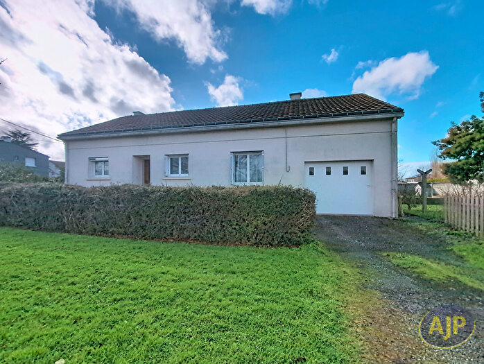 Maison à vendre - Vieillevigne - 3 pièces - 2 chambres