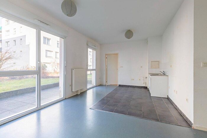 Appartement à louer - République, Jarville-la-Malgrange - 3 pièces - 2 chambres