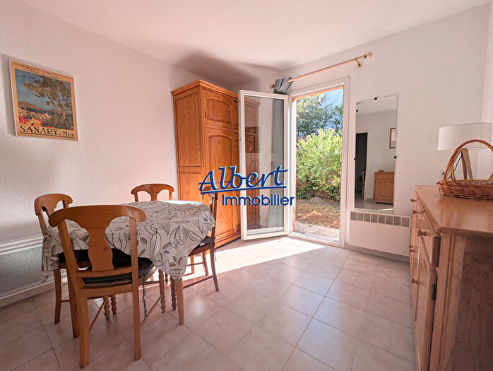 Sanary-sur-Mer, La Cride, Beau Cours - Appartement 3 pièces à vendre