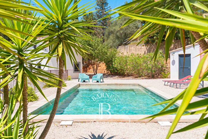 Aubagne, Arnaud Solans, Garlaban Royante, Saint-Mitre : Maison 7 pièces à vendre
