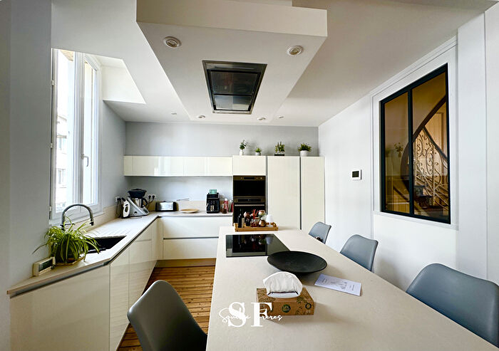 Maison à vendre - Agen, Le Gravier - 7 pièces - 4 chambres