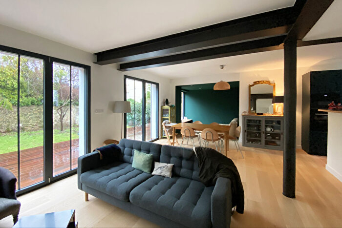 Maison à vendre - Saint-Just-en-Chaussée - 4 pièces - 3 chambres